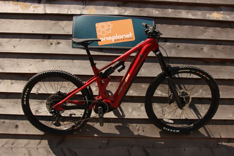 Current Demo Bike - Merida eOne-Eighty 700 - 2025 - Mid / Med Red