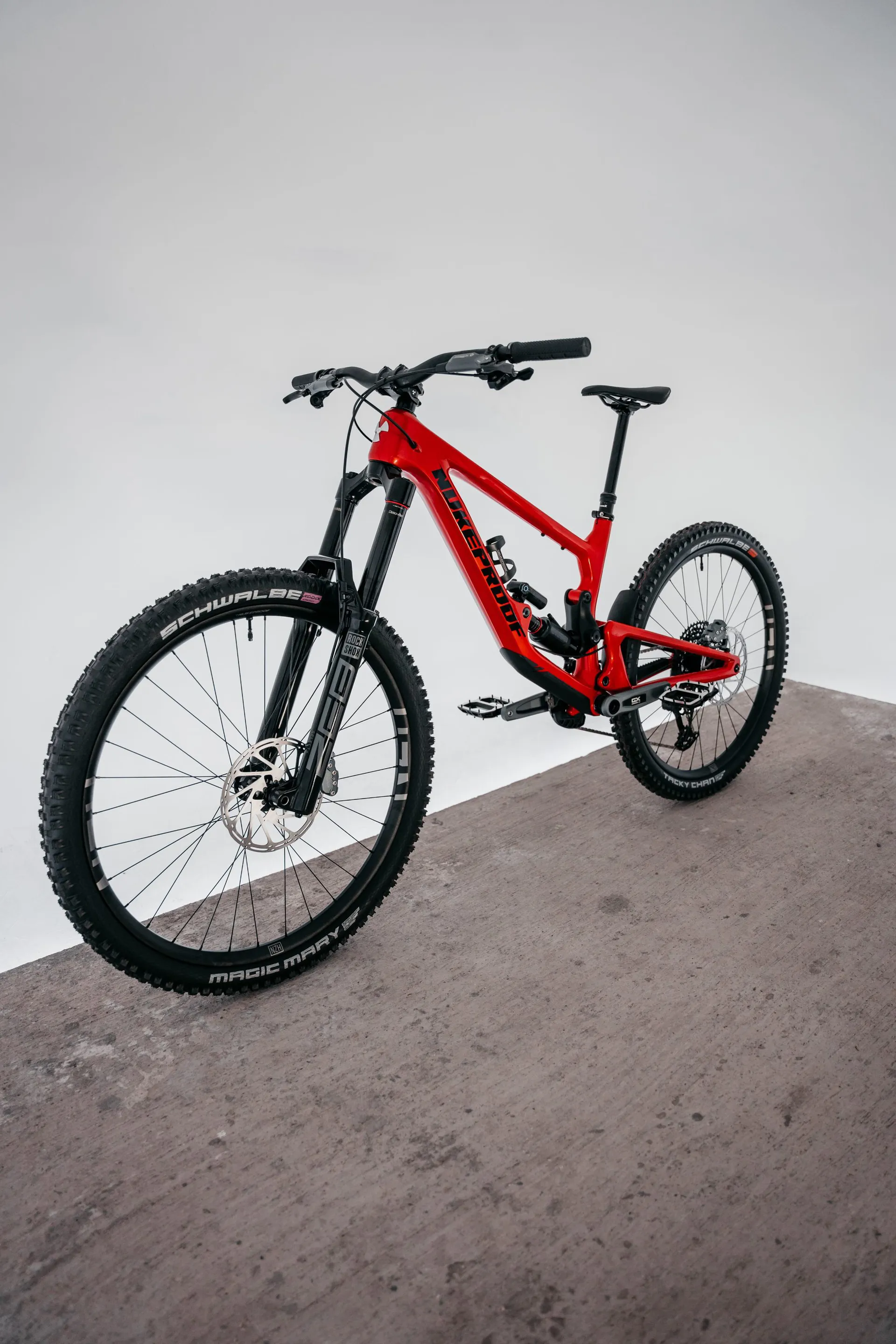 Nukeproof Giga 297 Carbon Pro Model - 2026 Mountain Bike in Red